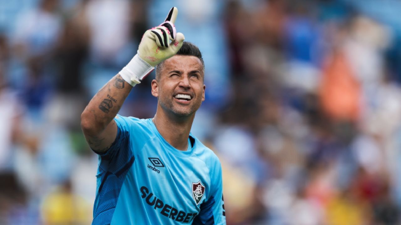 Brazilian goalkeeper Fabio Deivson sets record for most appearances in ...
