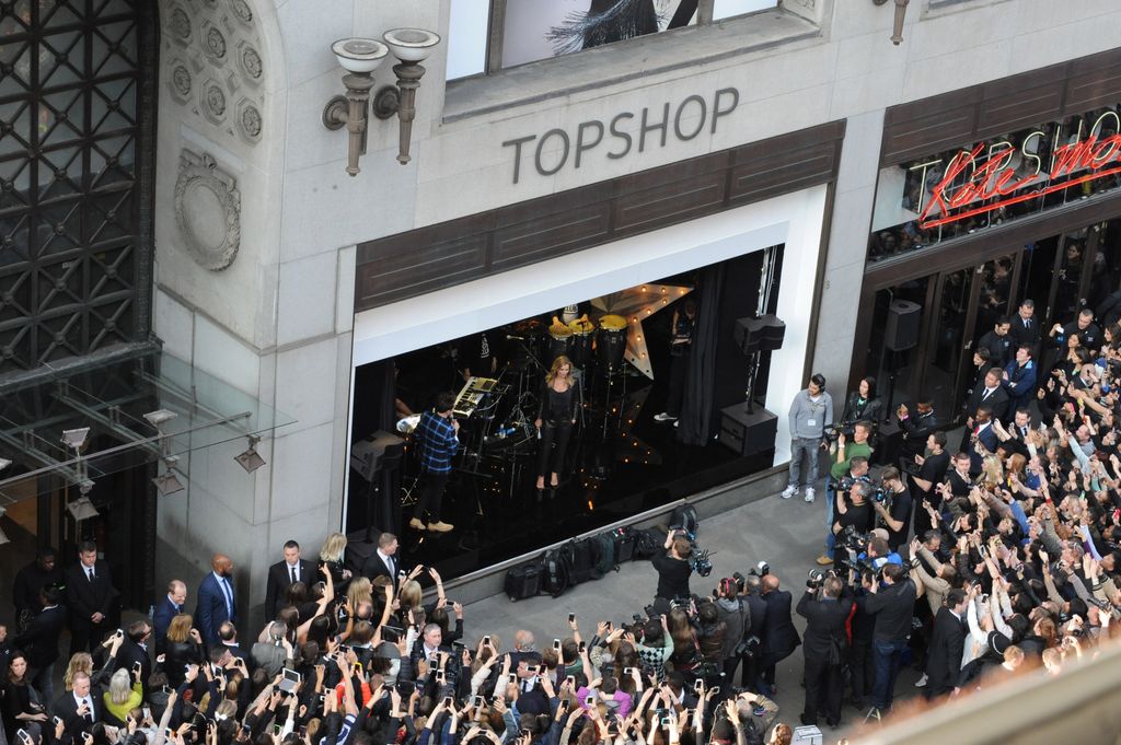 Topshop 2025 has me searching Vinted for Princess Kate's bargain dresses