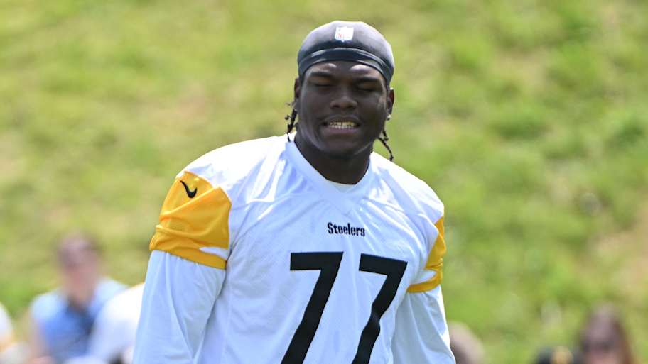Steelers' Broderick Jones Has Love/Hate Relationship With Aaron Rodgers