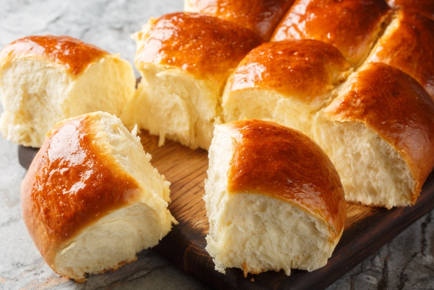 9 Homemade Dinner Rolls and Buns That are Easier Than You Think