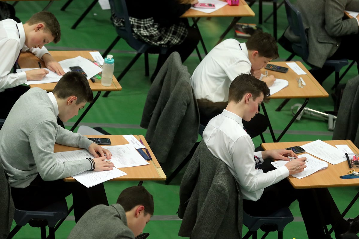 Pupils receiving GCSE results ‘may face more competition for sixth form ...