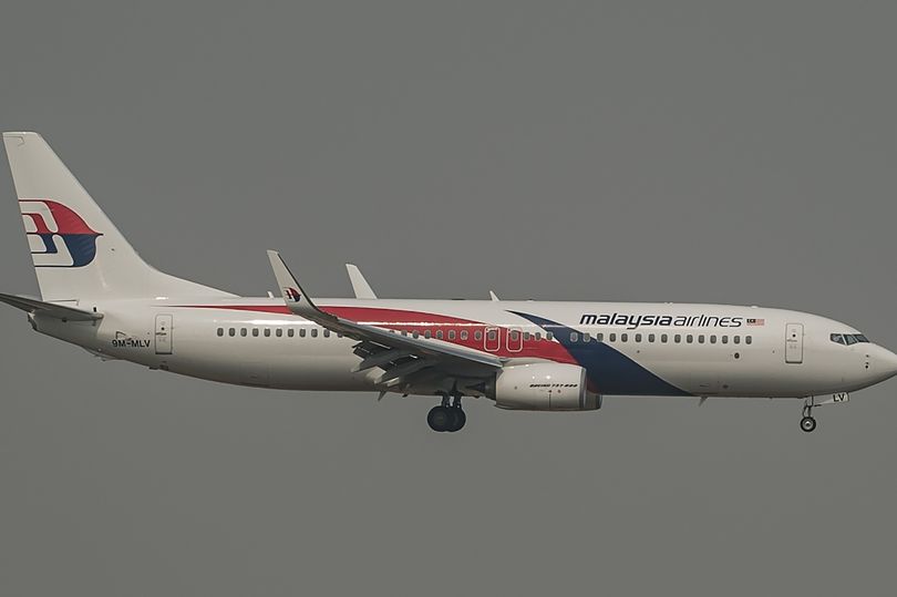 'I know Russia hijacked MH370 and planted evidence – I have new ...