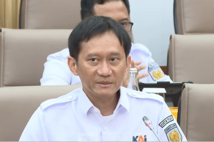 Dirut KAI Bobby Rasyidin Sebut Kereta Api Petani dan Pedagang Sedang ...
