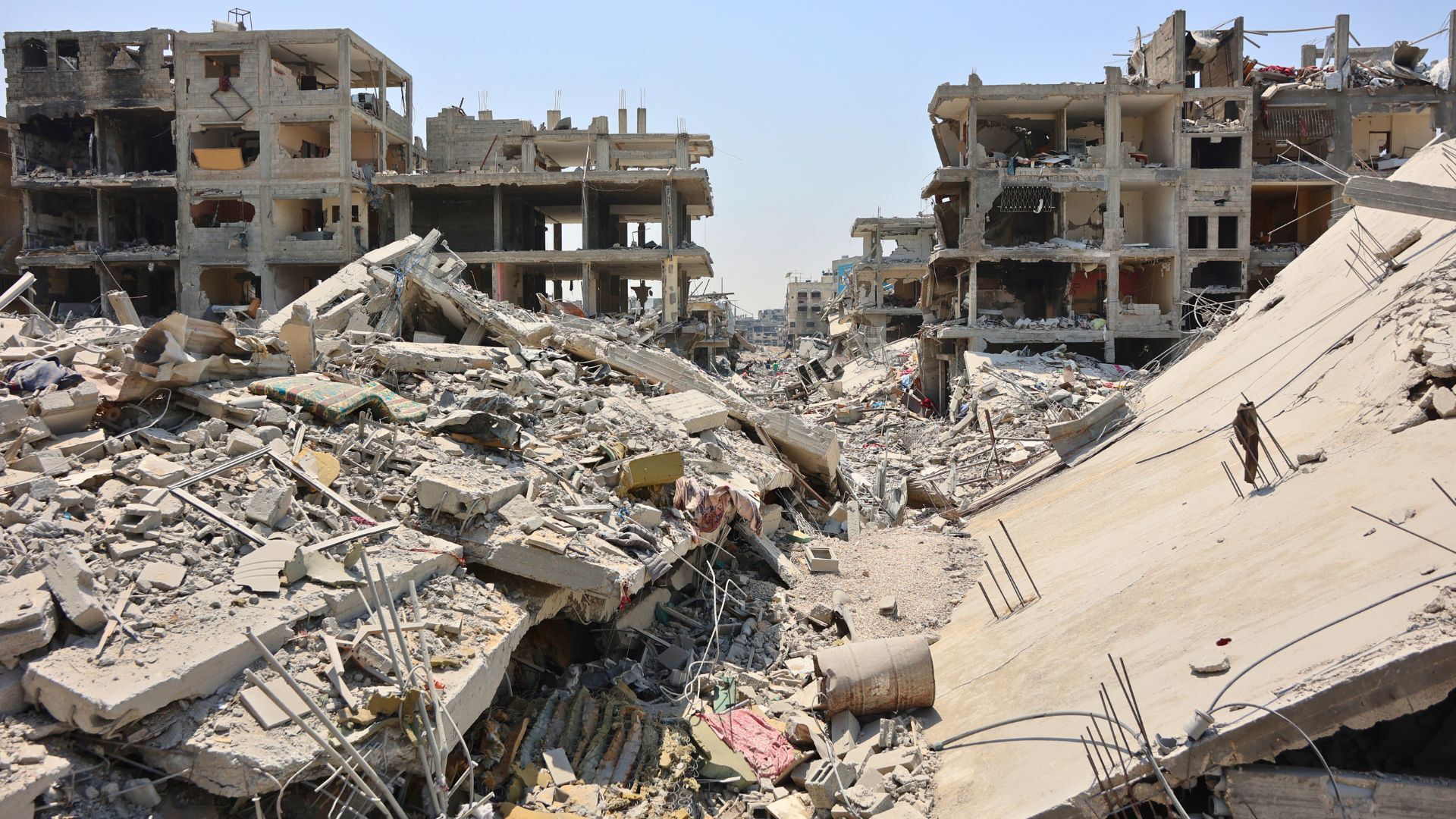 Tuffah neighbourhood in Gaza City lies in ruins after intensified ...
