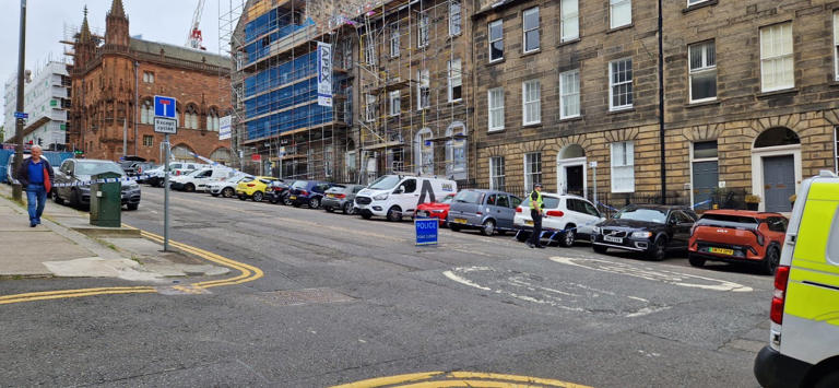 Man dies after 'fall from scaffolding' in Edinburgh's Dublin Street