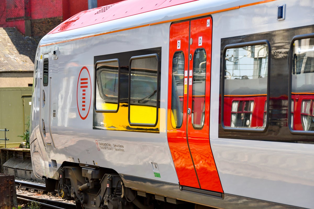 Train tickets slashed to £1 in Wales this month