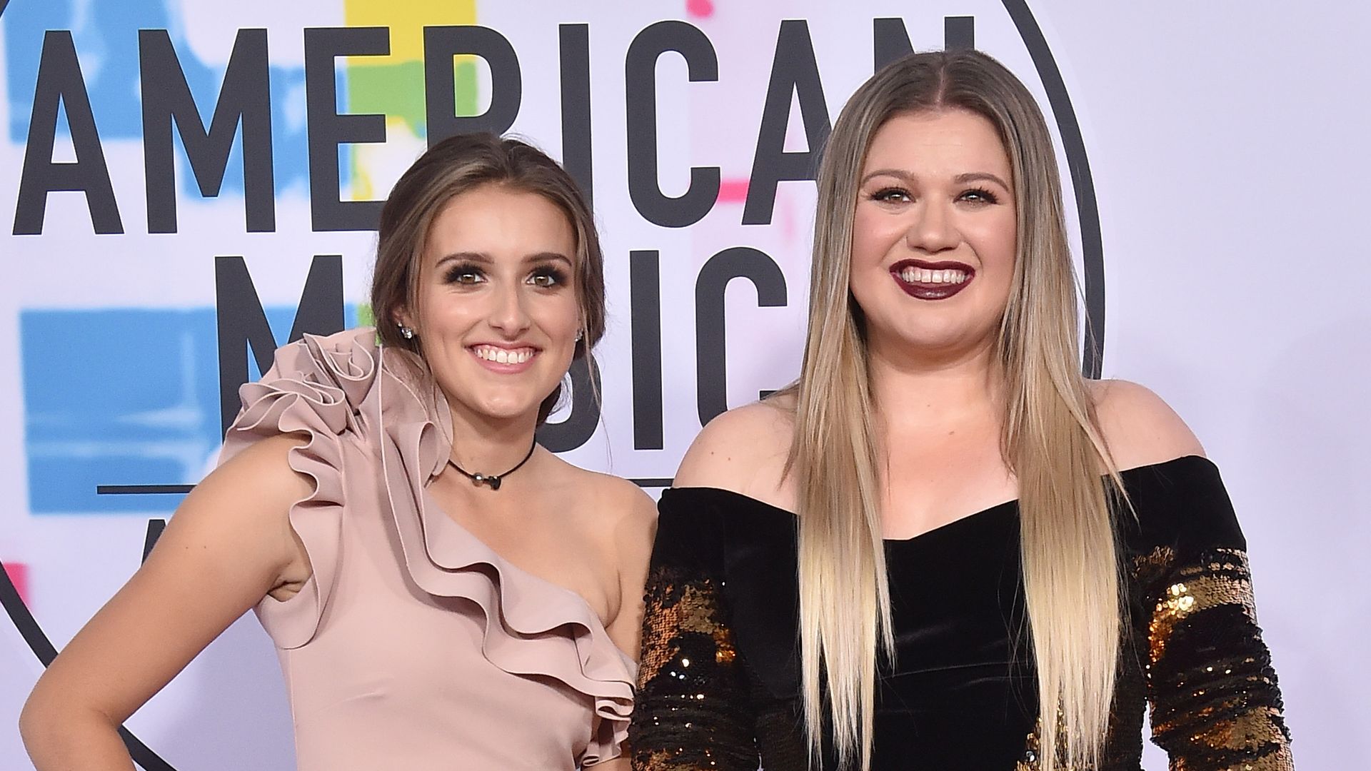 Kelly Clarkson's step-daughter reveals how father Brandon changed six ...