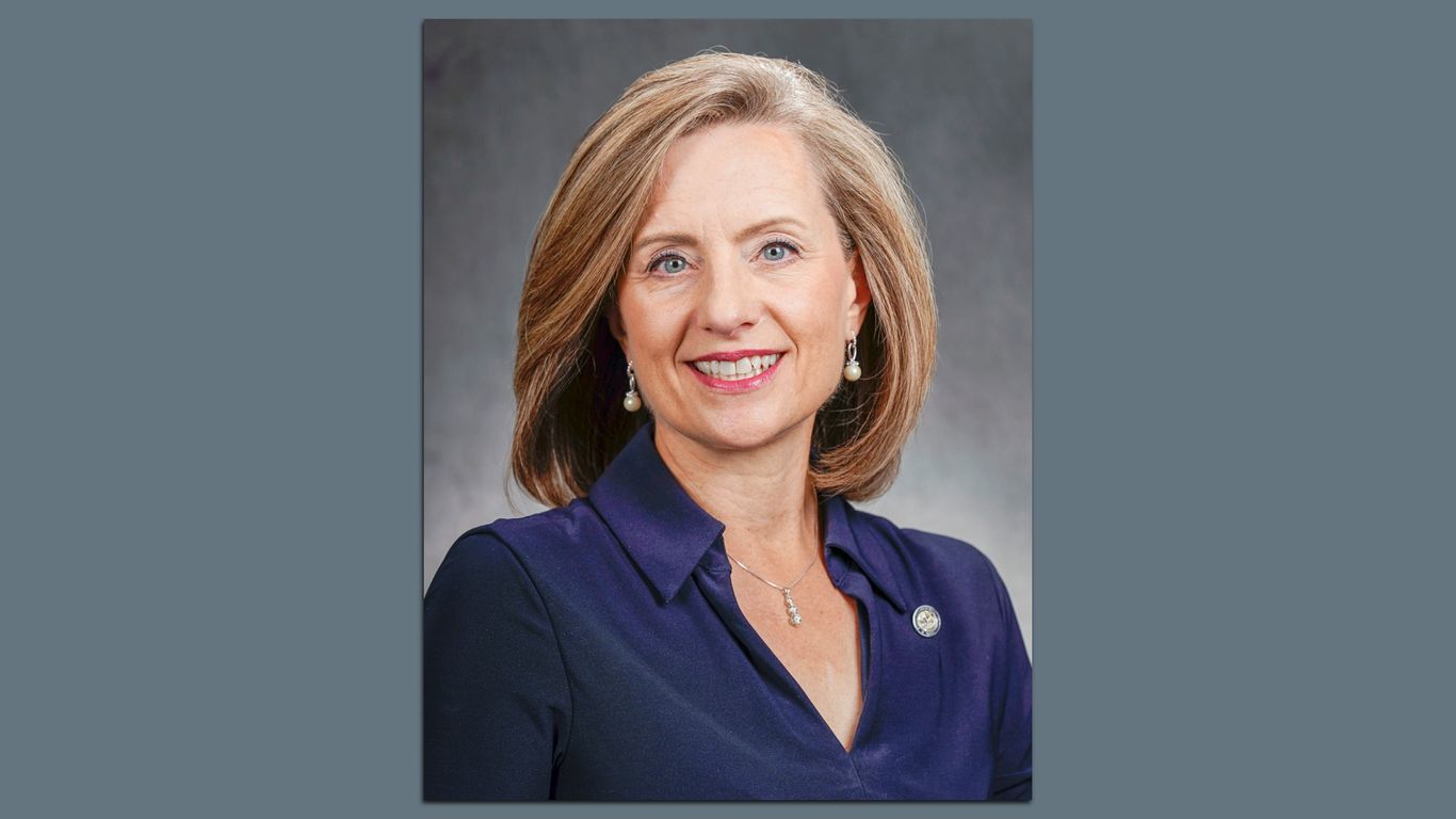 Minnesota Rep. Kristin Robbins announces run for governor