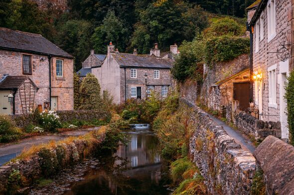 19 UK villages so achingly beautiful you'll want to pack up and move ...