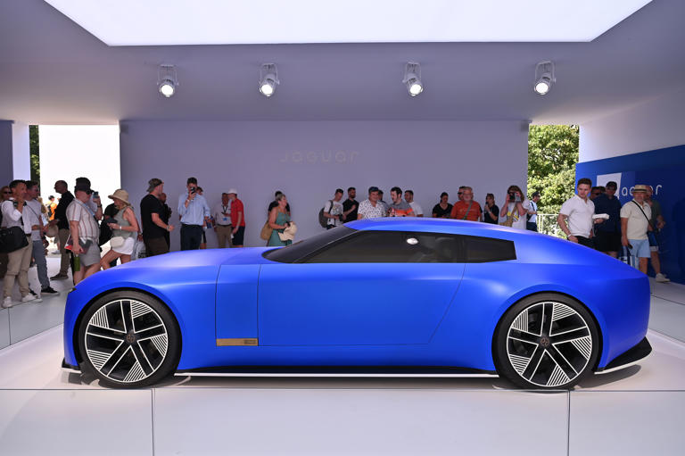 Jaguar exec on the controversial 'Copy Nothing' rebrand, its EV future ...