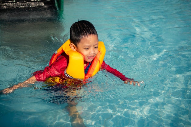Why The Type Of Life Jacket Your Kid Wears Matters More Than You Might ...