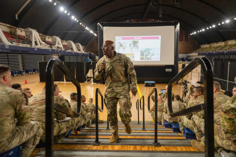 Photos: West Virginia National Guard members arrive in Washington, DC