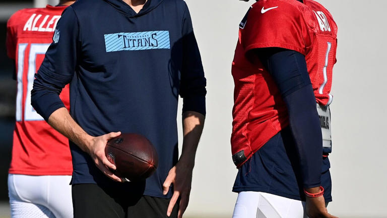 ‘Possibly the Biggest Factor’: What Titans Need To Do to Develop Cam ...