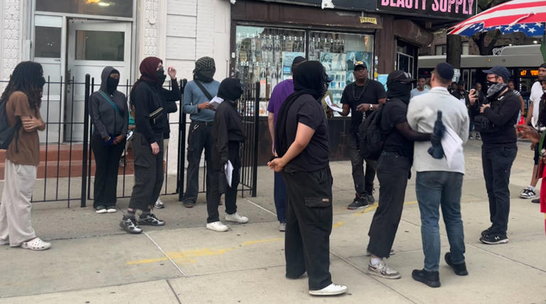Tensions flare in Crown Heights as extremist group targets ‘Zionist ...