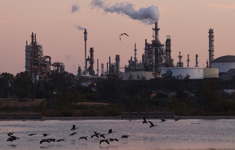 There’s a ‘lake’ of oil under LA’s soon-to-close refinery. Who’s going ...