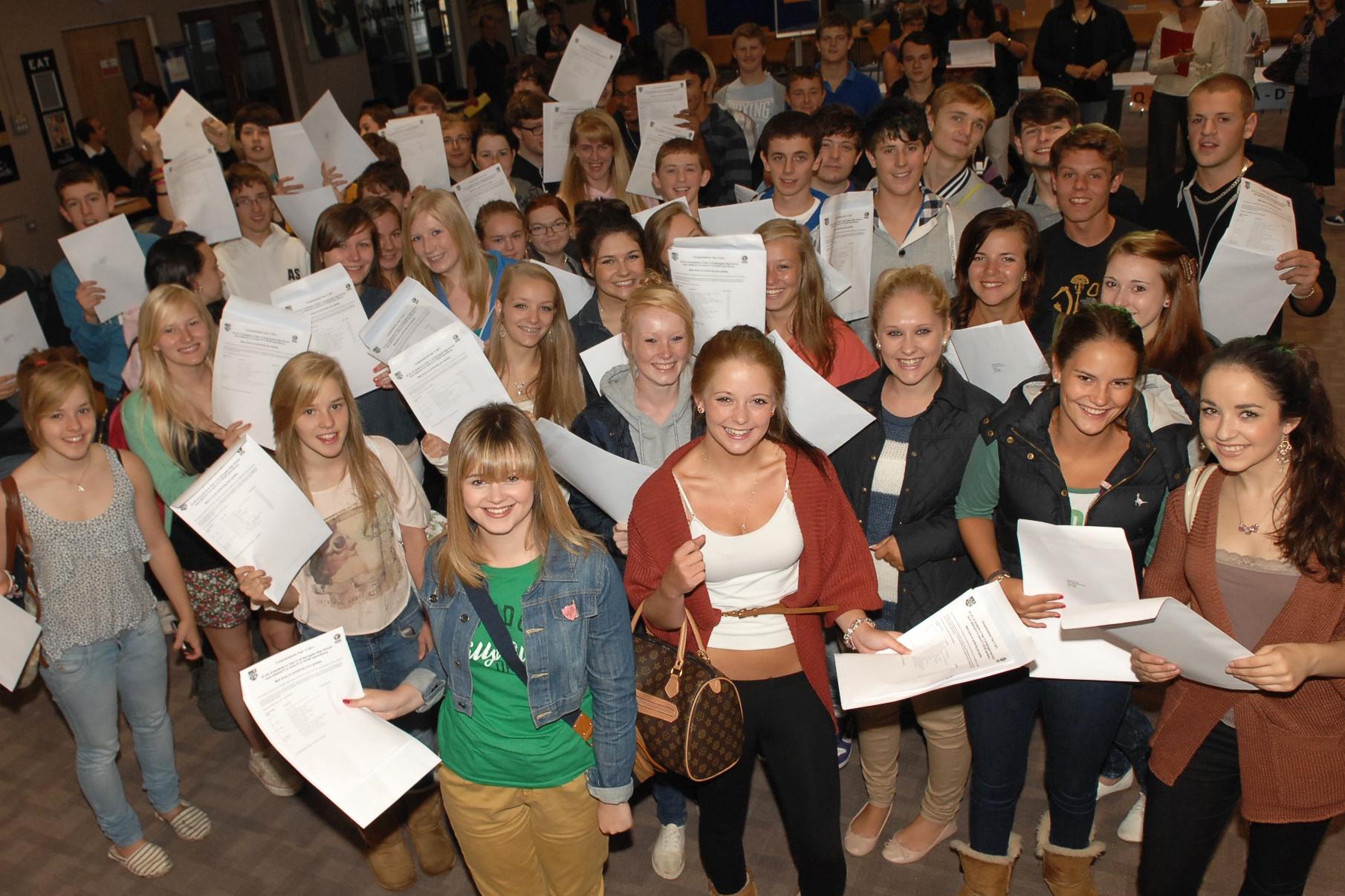 IN PICTURES: 21 photos of pupils celebrating their GCSE results at ...