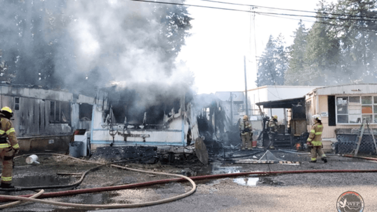 Firefighters battle blaze affecting multiple structures in Sweet Home