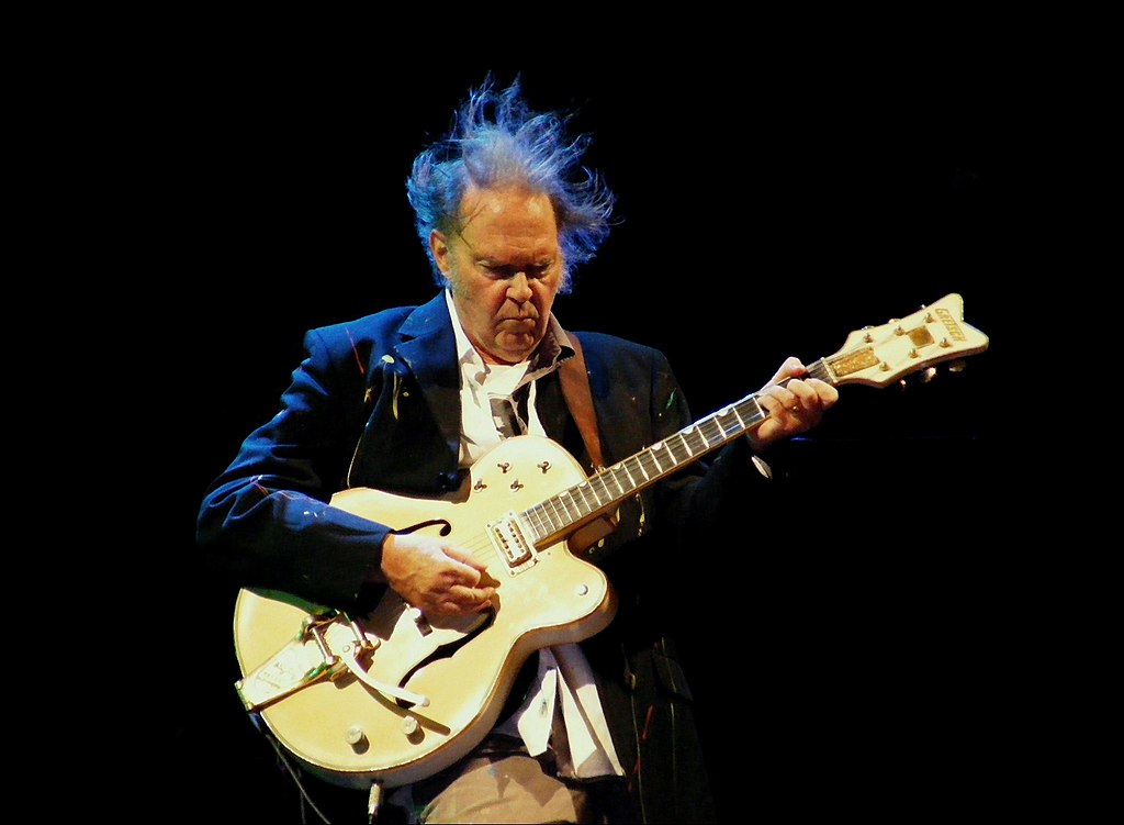 16 greatest Canadian musicians who conquered the world