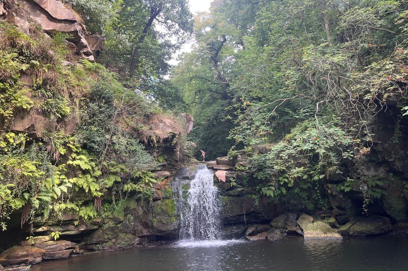 Yorkshire village that starred in Heartbeat has steam train and 3 ...