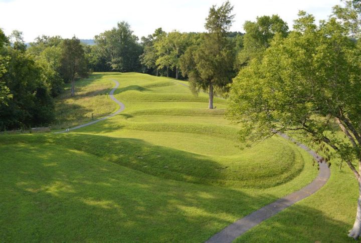 15 Earthworks And Items In Ohio That Took Centuries To Understand