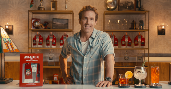 Ryan Reynolds Blends Aviation Gin With Wrexham to Toast Soccer Club's ...