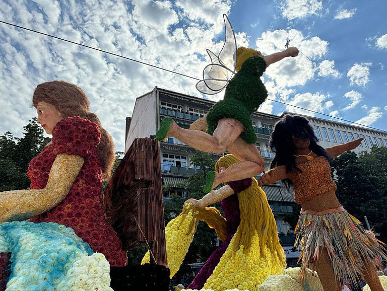 Hongrie : le carnaval des fleurs de Debrecen célèbre en couleurs la ...