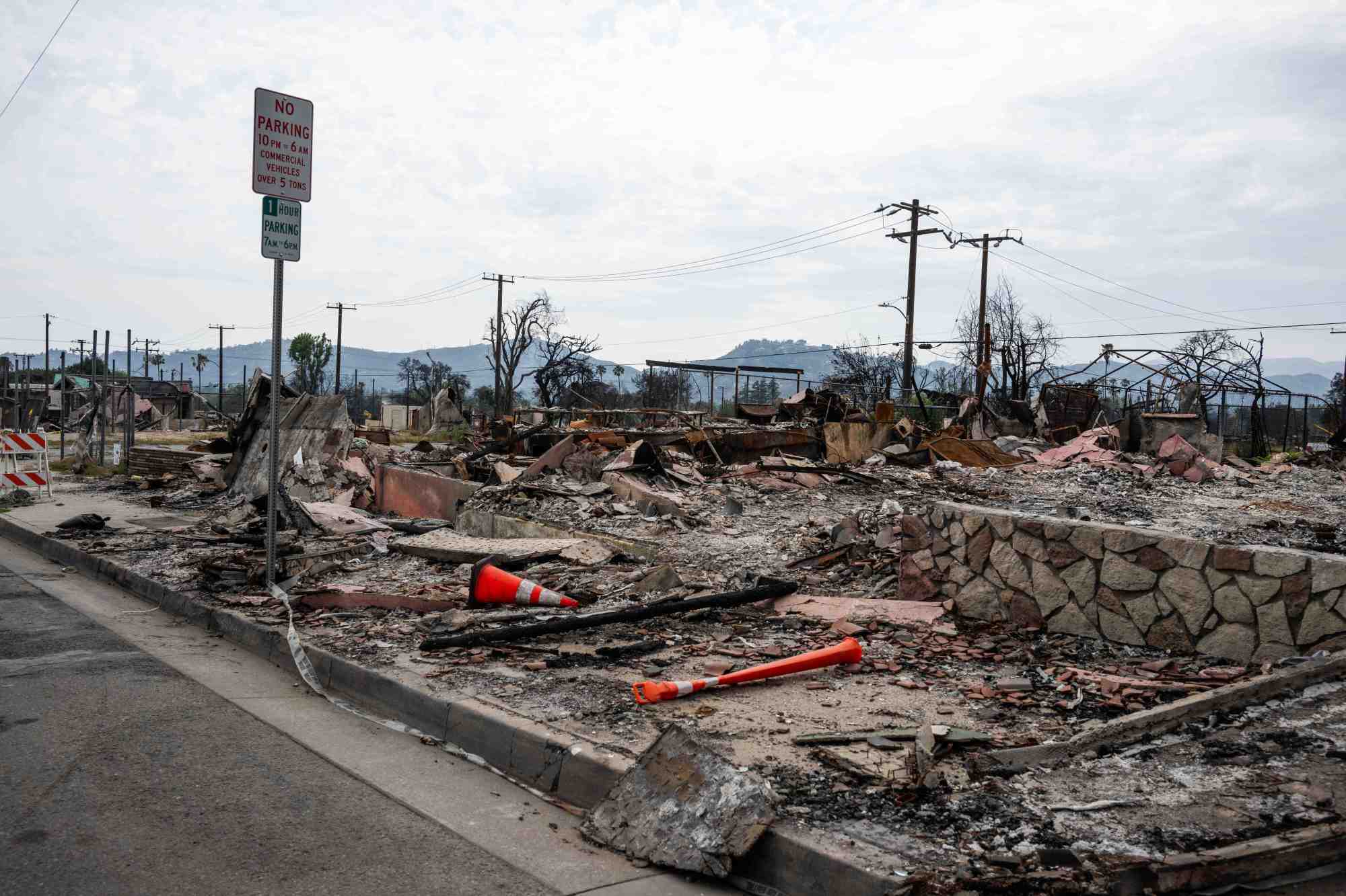 Judge sets 2027 trial date for first set of lawsuits against SCE for ...