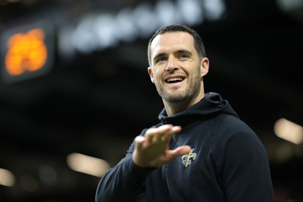 Derek Carr quickly lands media job after shock NFL retirement