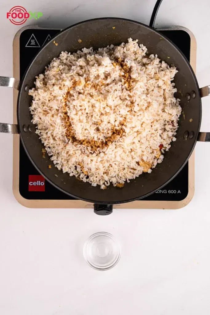 High-Protein Garlic Chicken Fried Rice Recipe