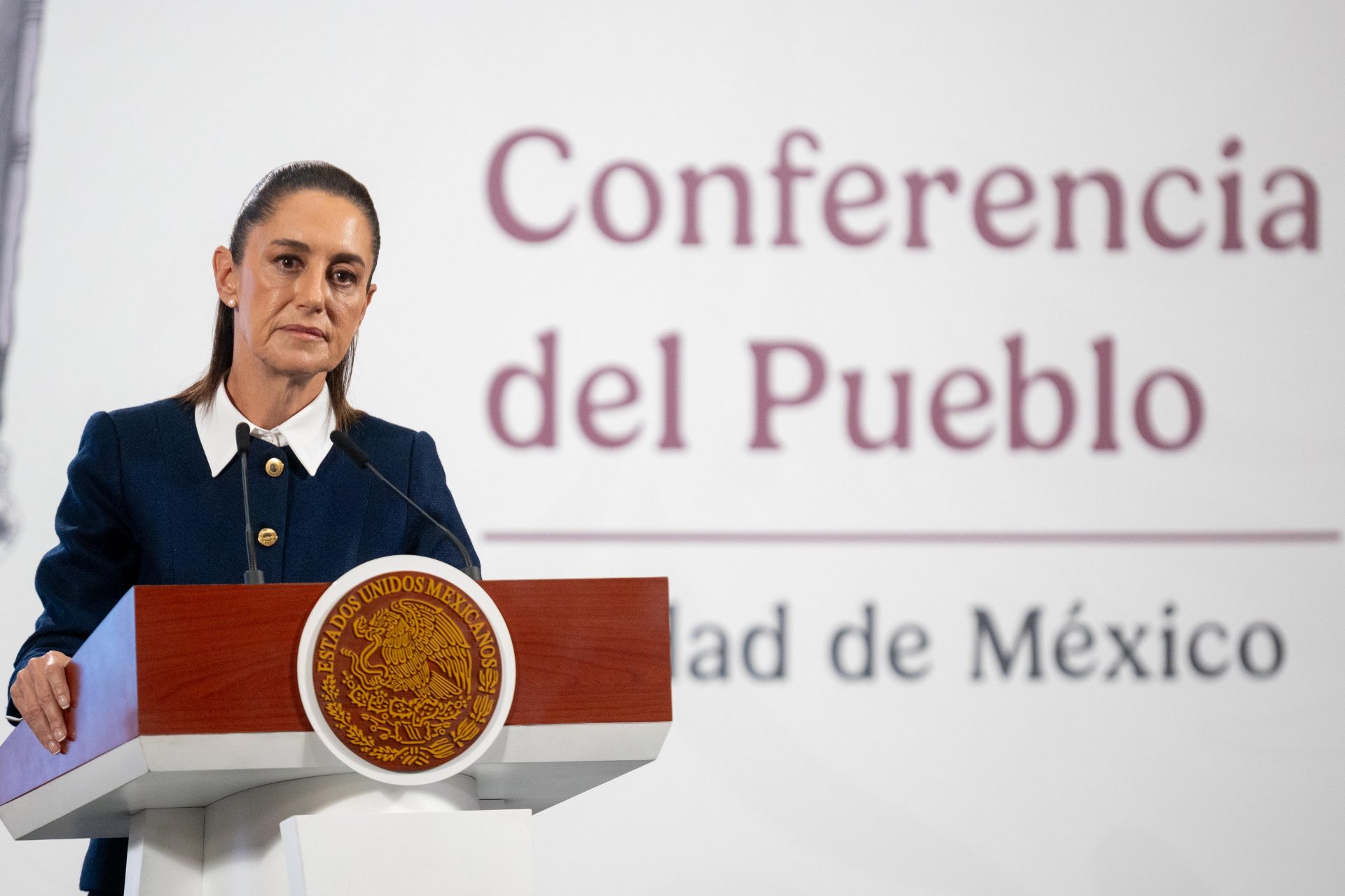 Mexico extradites 26 cartel criminals to the US with one controversial ...