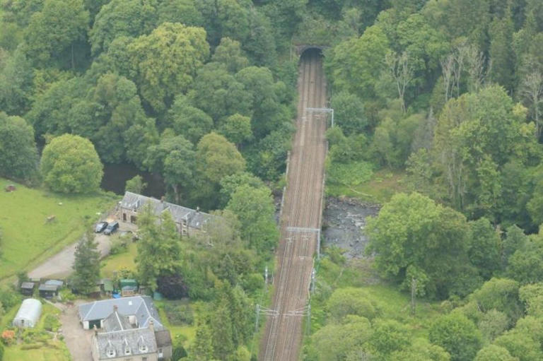 Network Rail seeks to refurbish 177-year-old Dunblane railway viaduct ...