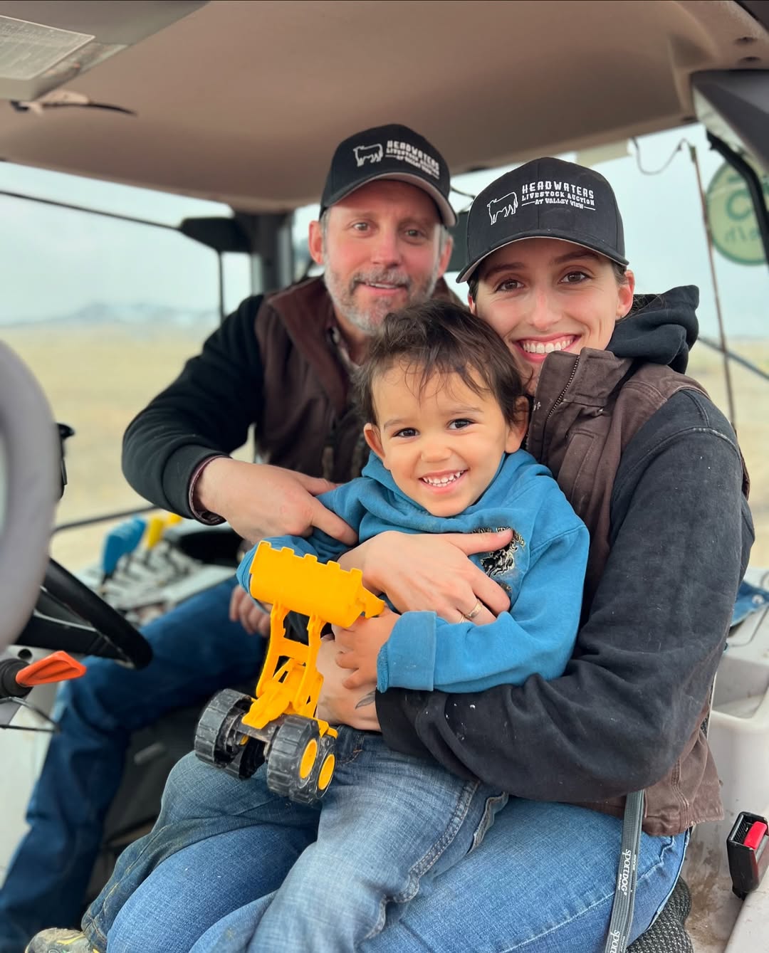 Brandon Blackstock’s pregnant daughter Savannah breaks silence on ...