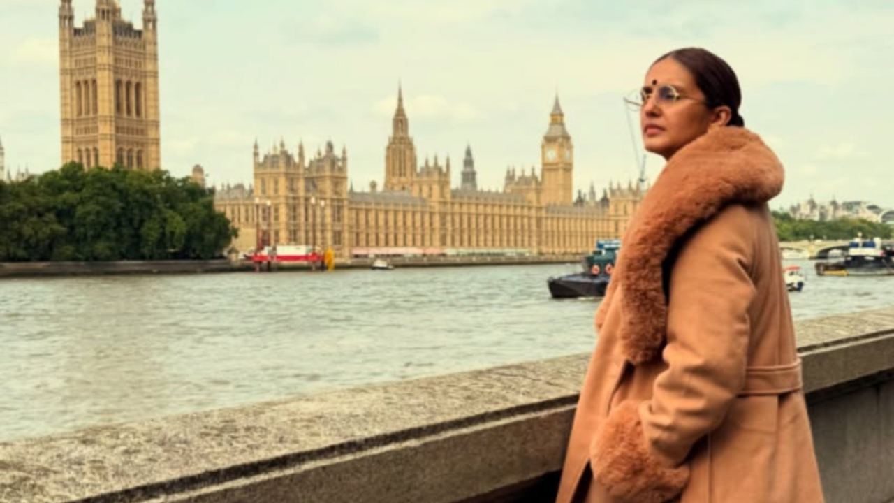 Huma Qureshi Aka Rani Bharti Shares Pic From Maharani Season 4 London ...