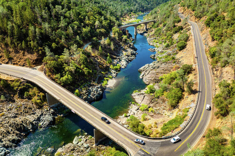 A nightmare storm destroyed a NorCal bridge. 61 years later, cleanup ...