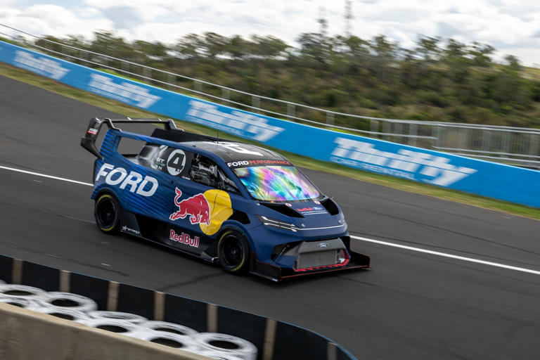 Ford’s Wild Van Just Proved It Can Outrun The Fastest Corvette At The ‘Ring