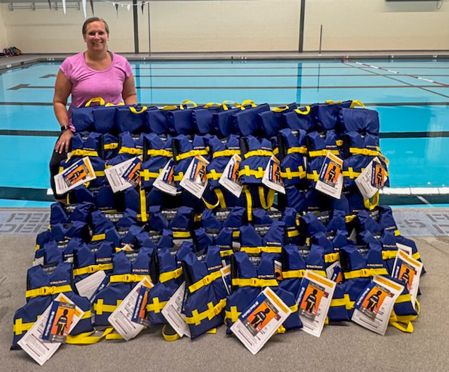 Edwards-Knox CSD gets donation of 50 life jackets