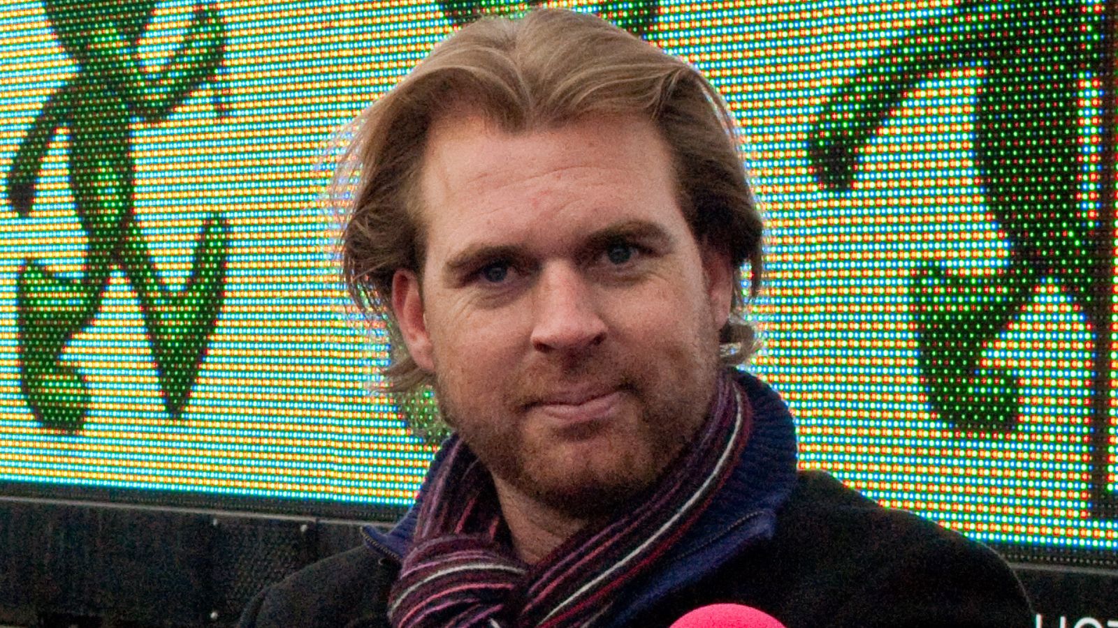 Zo ziet het luxe herenhuis van PowNed-presentator Rutger Castricum eruit