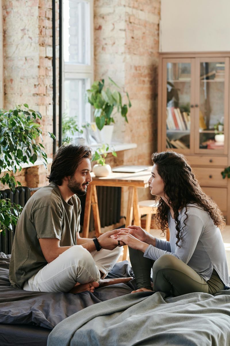 11 Everyday Habits of Couples Who Stay Madly in Love
