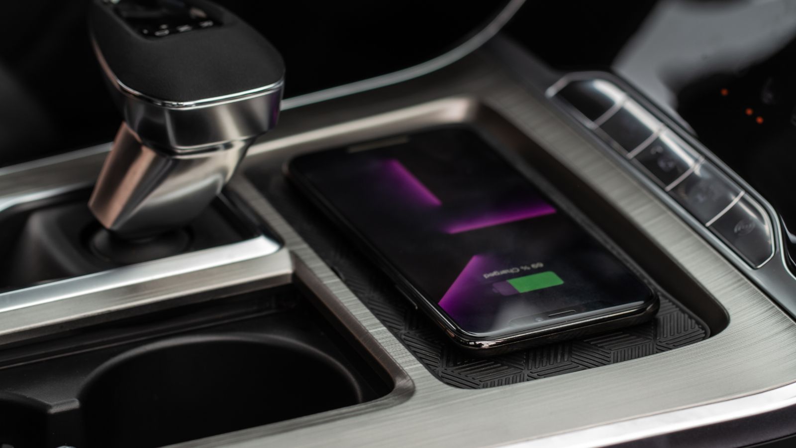 10 Useless Car Features People Still Insist On Buying