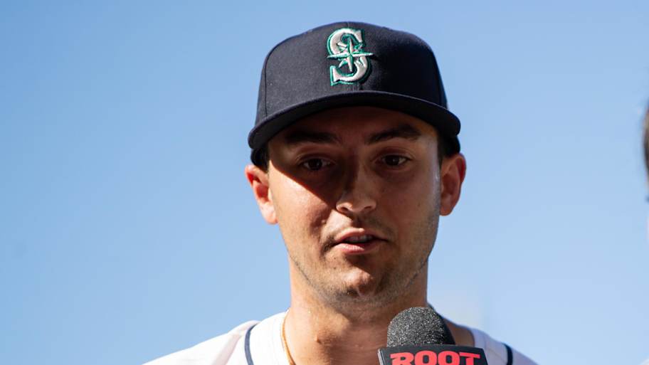 How Seattle Mariners Coach Helped Dominic Canzone Excel at Plate in 2025