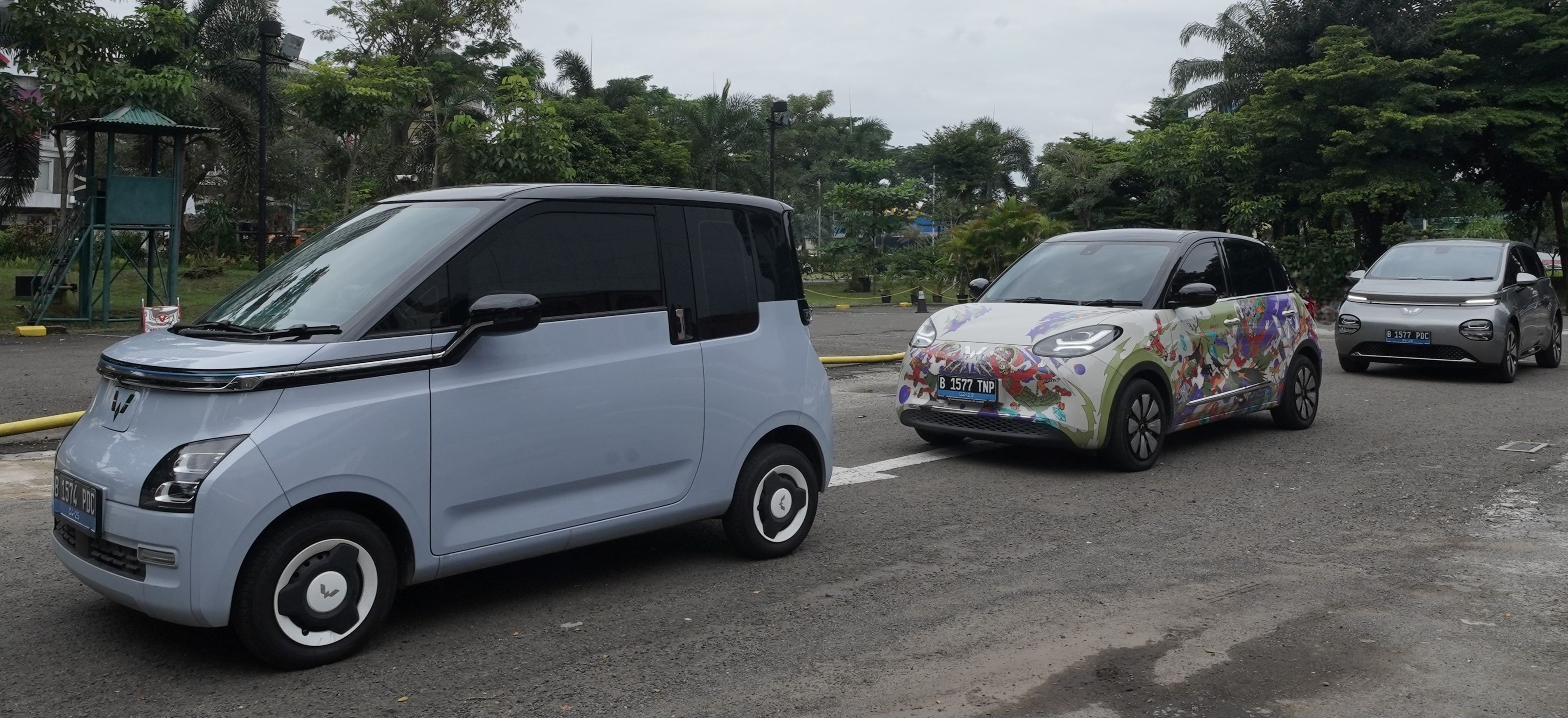 Pedagang Mobil Bekas Enggak Bisa Tidur, Stock Mobil Listrik Bekas Susah ...