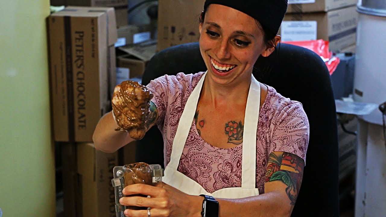 Baker Tries Being a Chocolatier!