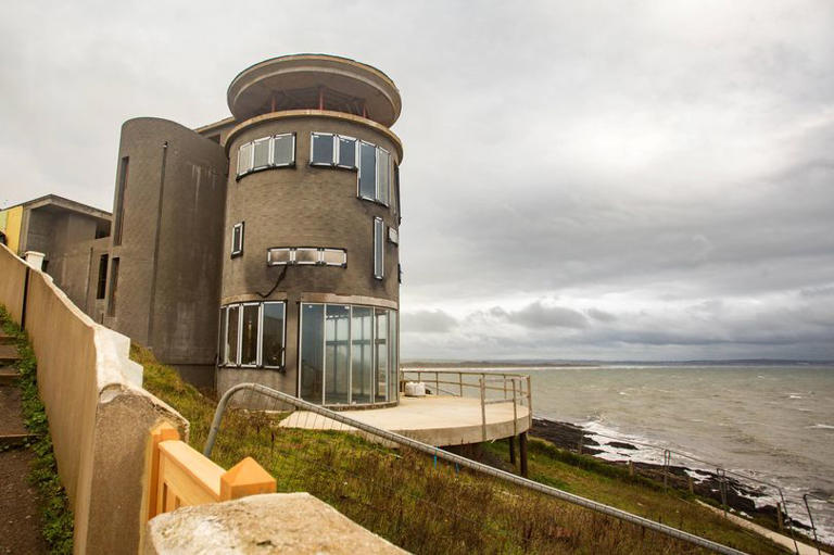 Inside 'saddest ever' Grand Designs home after it finally sells for ...