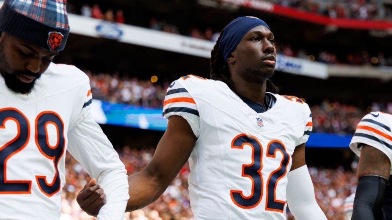 Chicago Bears lose DB Terell Smith for the season, place Deion Hankins ...