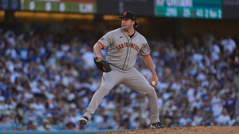 SF Giants may have no other choice than to shut down lefty reliever