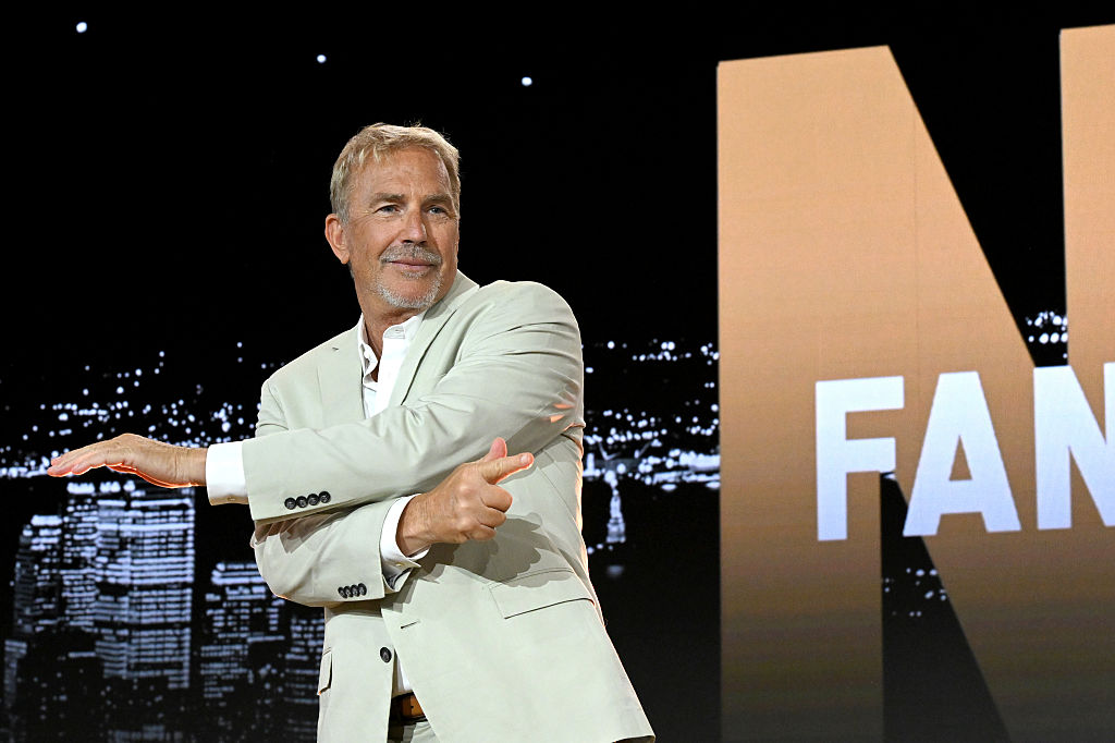 Kevin Costner Drops Photos That Paint Different Picture of Devyn ...