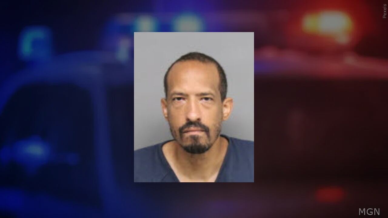 Lincoln man accused of soliciting underage boys for nude photos, videos