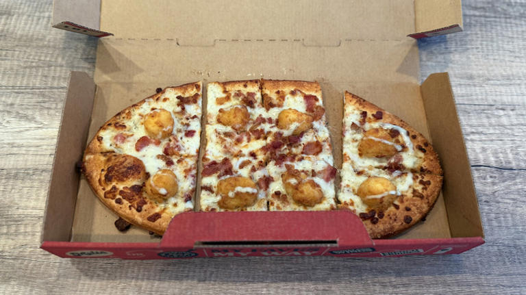 Review: Pizza Hut's Crafted Flatzz Are Tasty But Not Craveworthy