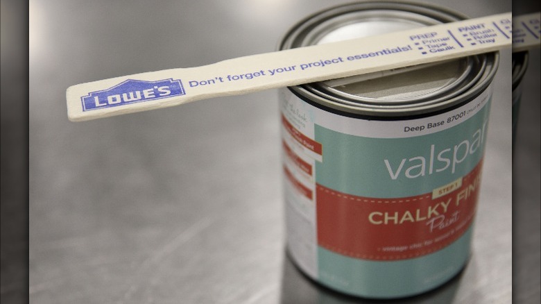 Avoid These Chalk Paint Mistakes For A Seamless Application