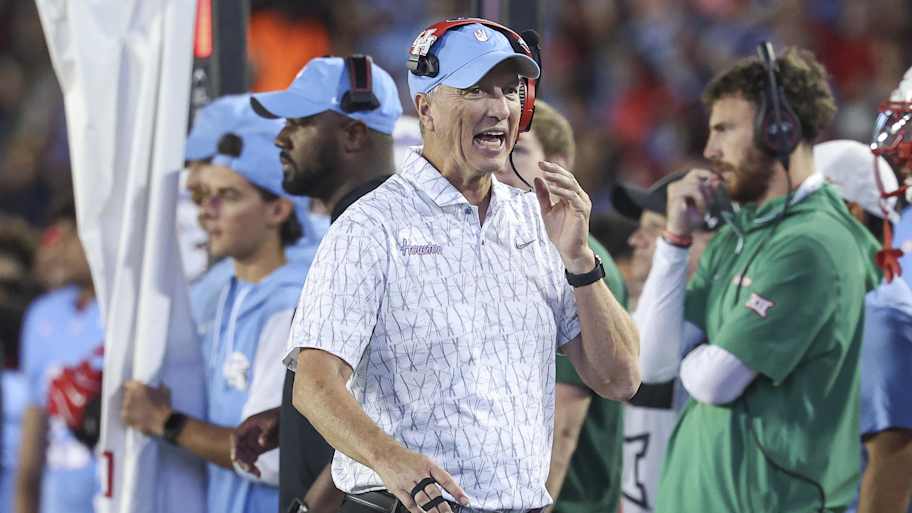 Three Offensive Players Who Need To Step Up For Houston Cougars in 2025